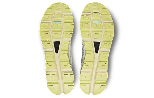 On Cloudvista Sneakers - Ivory/endive