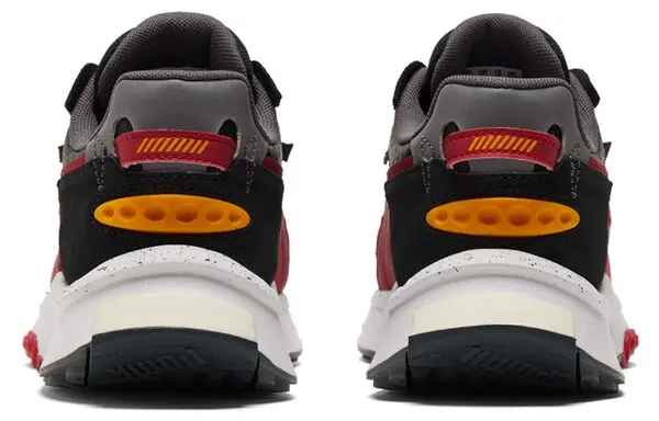 PUMA Scuderia Ferrari X Wild Rider "black Rosso Corsa" Sneakers - Black/red