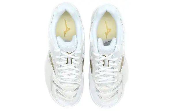 Mizuno Wavefang Pro Athletic Shoes