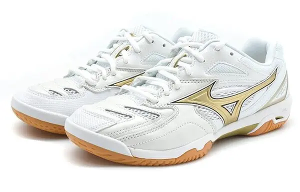 Mizuno Wavefang Pro Athletic Shoes