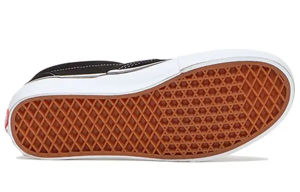 VANS Skate Slip-on Sneakers - Black/white