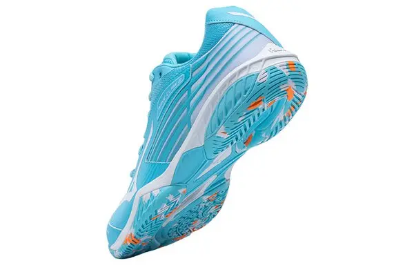 Mizuno Wave Claw Ii Athletic Sneakers - Blue/white