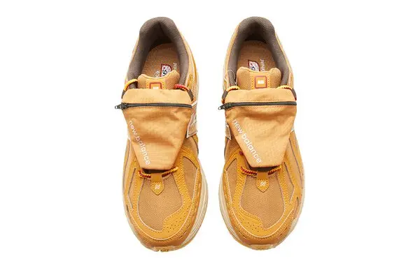 NEW BALANCE 1906r Cordura Pouch Sneakers