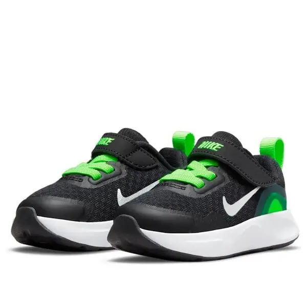 Nike Wearallday Low Top Sneakers