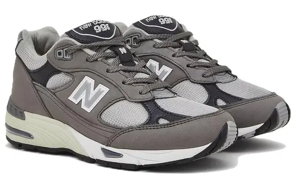 NEW BALANCE 991 Made In England Sneaker - Gray
