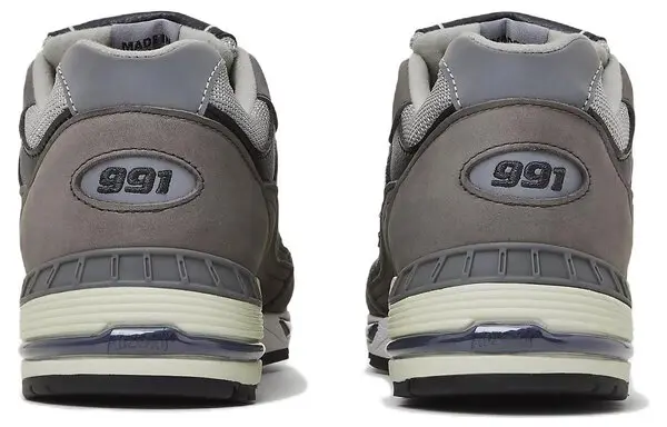 NEW BALANCE 991 Made In England Sneaker - Gray