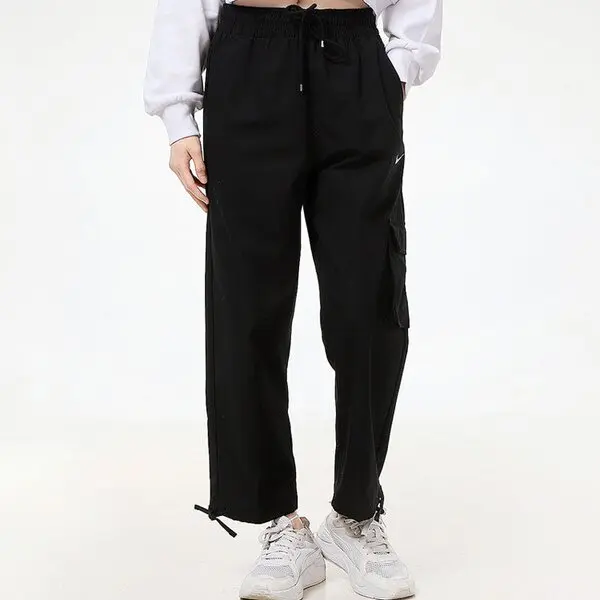 Nike Loose Fit Cargo Joggers With Drawstring And Cuffed Ankles - Default Color