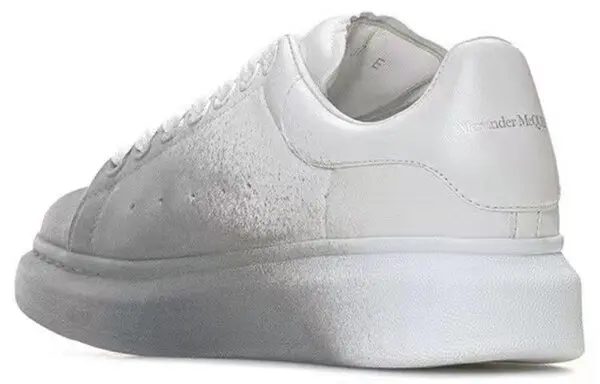 Alexander McQueen Oversized Sneaker - White/grey