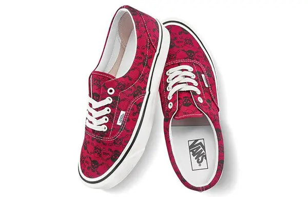 VANS Era 95 Dx Skull Print Low Top Sneakers - Red