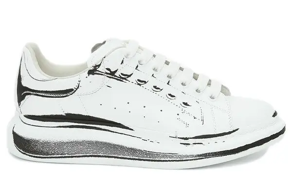 Alexander McQueen Oversized Sneaker - White/black