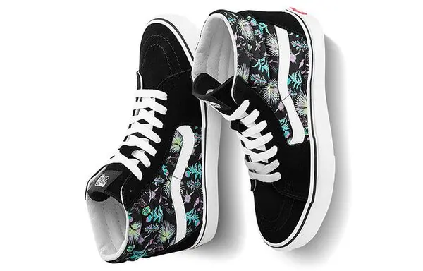 VANS Sk8-hi High-top Sneakers - Black