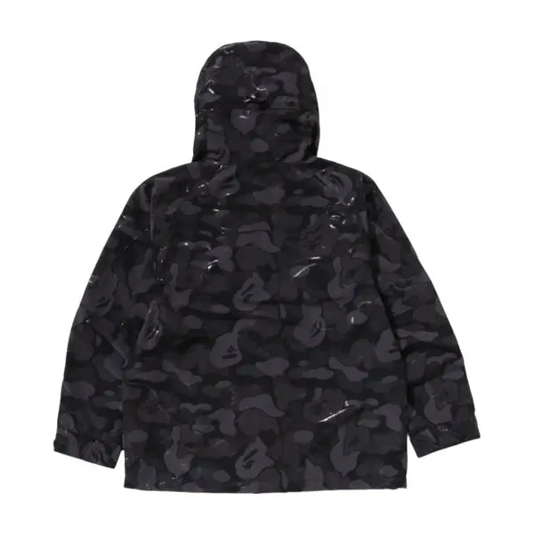 A BATHING APE Laminated Camouflage Snowboard Jacket - Black
