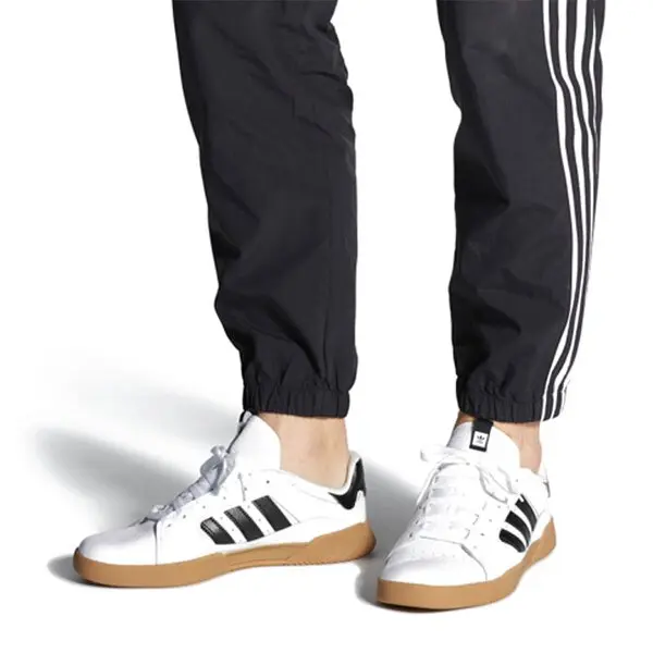 Adidas Vrx Low Sneakers