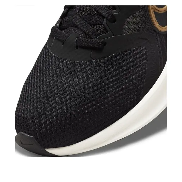 Nike Downshifter "black Metallic Copper Coin" Sneakers - Black/gold