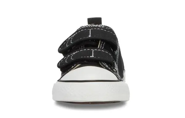 CONVERSE Chuck Taylor All Star 2v Low Top Sneakers - Black