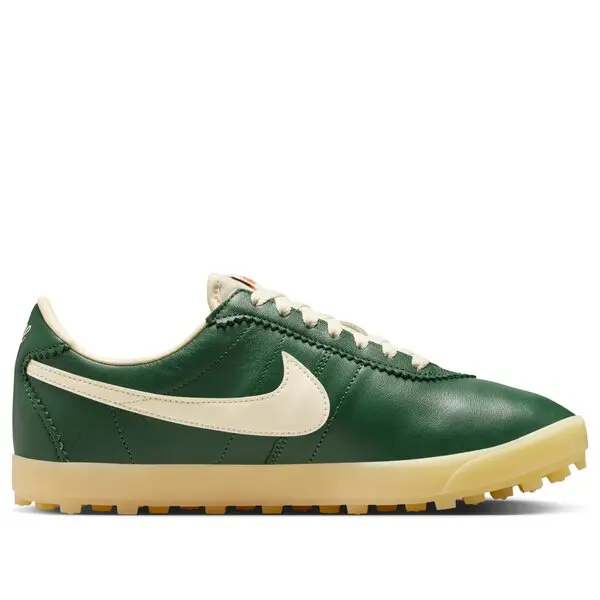 Nike Astro Grabber Sneakers
