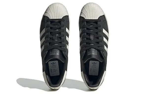 Adidas Superstar 82 'black Snakeskin' Sneakers - Core White/core Black