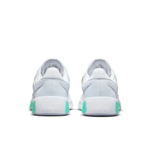 Nike Max Bella Tr 4 Sneakers - White/green/gray