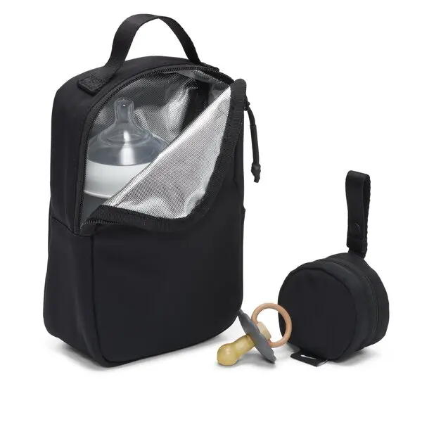 mens diaper backpack nike (M) Convertible Bag (Maternity) (25L) shoulder bag or carried as a tote and is easily cleaned thanks to its internal lining. Reviews: Nike (M) Convertible Diaper