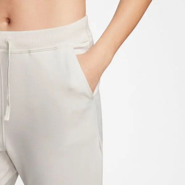 Nike Yoga Luxe A.i.r. 7/8 High-rise Sweatpants