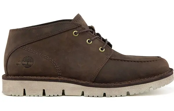 Timberland Westmore Moc-toe Chukka Boots - Brown/white