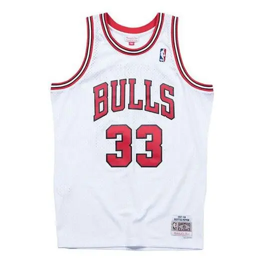 Mitchell & Ness Chicago Bulls 1997-98 Scottie Pippen Swingman Jersey - None