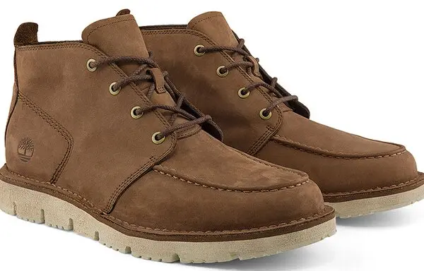 Timberland Moc Toe Chukka Boots - Brown/white