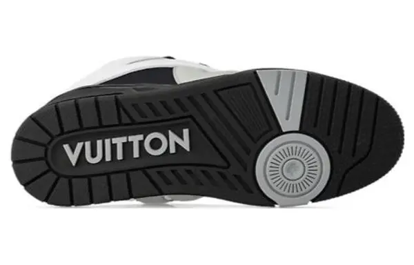 LOUIS VUITTON Skate Sneakers - Black/white/grey