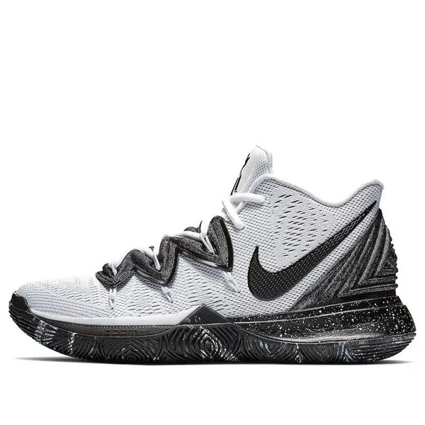 Nike Kyrie 5 Basketball Sneakers - White/black