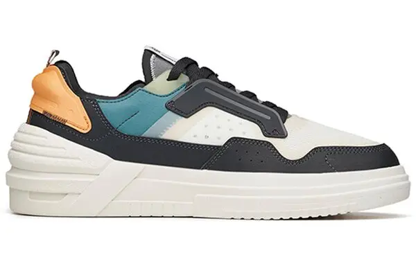 ANTA A-shock Pro Low Top Sneakers