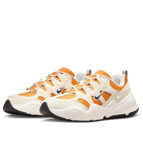 Nike Tech Hera Sneakers - Beige