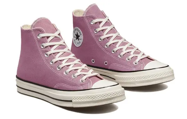 CONVERSE Chuck 70 Vintage Canvas Hi High Top Sneakers - Pink