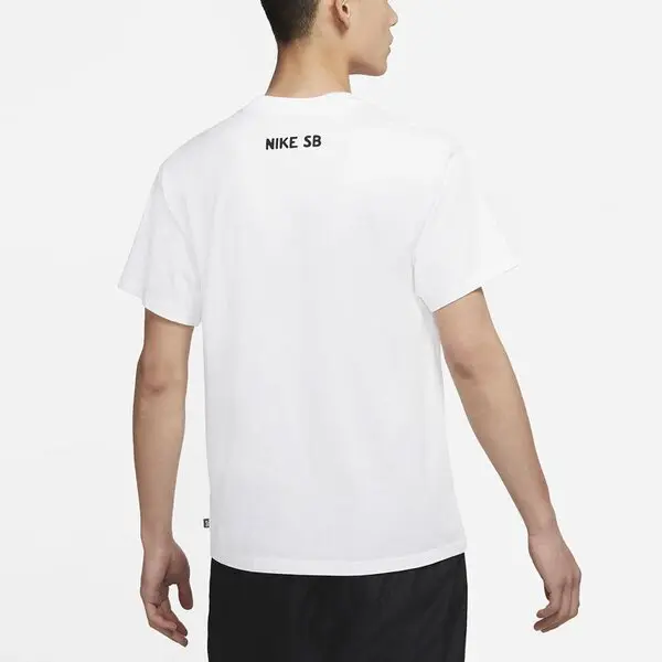Nike Loose Knit Short Sleeve Graphic T-shirt