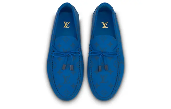 LOUIS VUITTON Monogram Driver Moccasins