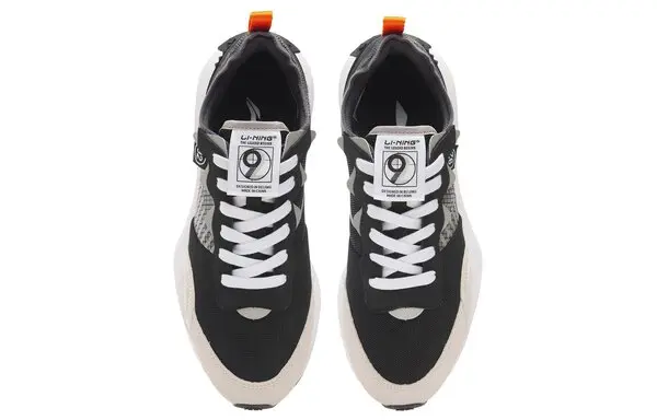 LI-NING Eternal V2 Low Top Sneakers