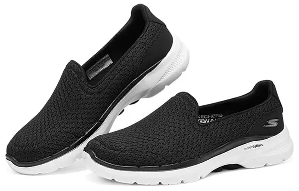 Sketchers Go Walk Slip-on Sneakers
