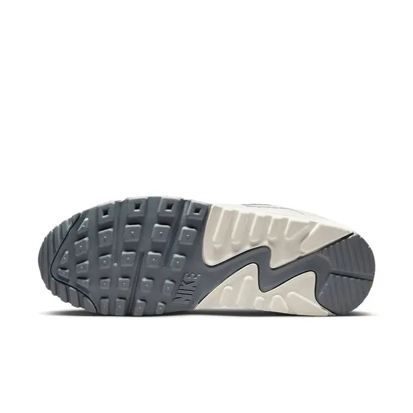 Nike Max 90 Se Low Top Sneakers - Gray
