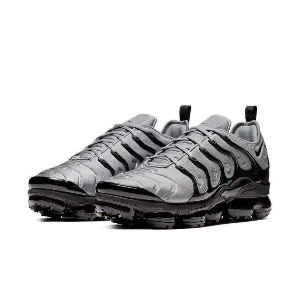 Nike Vapormax Plus Sneakers - Black/dark Gray