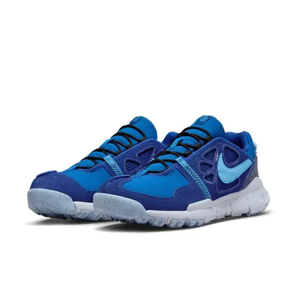Nike Free Terra Vista Sneakers - Blue