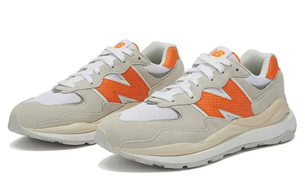 NEW BALANCE 57/40 Sneakers - Creamwhite