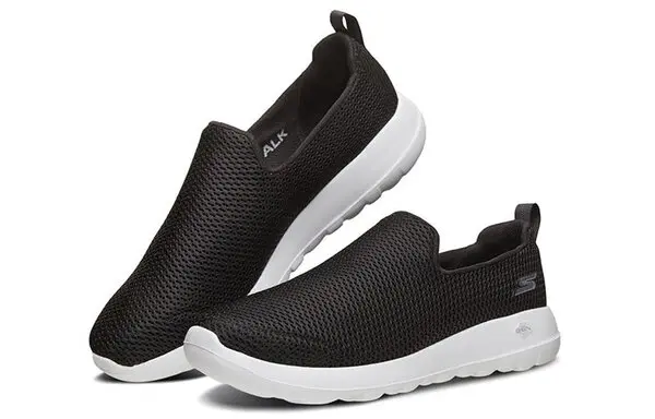 Sketchers Go Walk Max Low-top Sneakers - Black/white