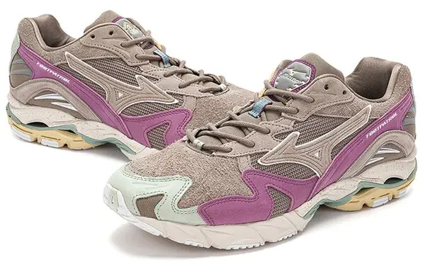 Mizuno Footpatrol X Wave Rider 'grey Rust