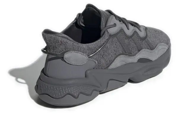 Adidas Ozweego - Grey