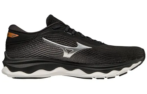 Mizuno Wave Sky 5 Athletic Sneakers - Black