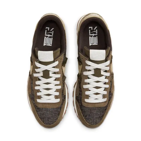 Nike Pegasus 83 Premium "naike The One Line" Sneakers