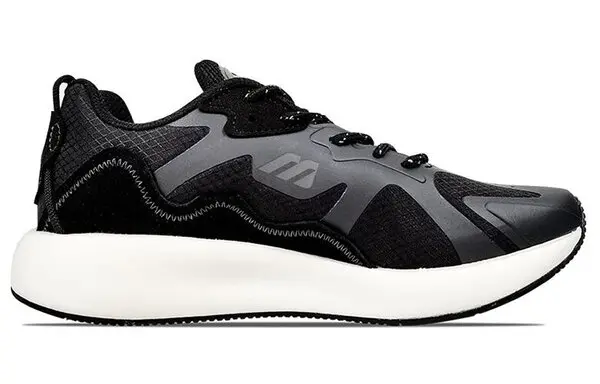 Mizuno Athletic Sneakers