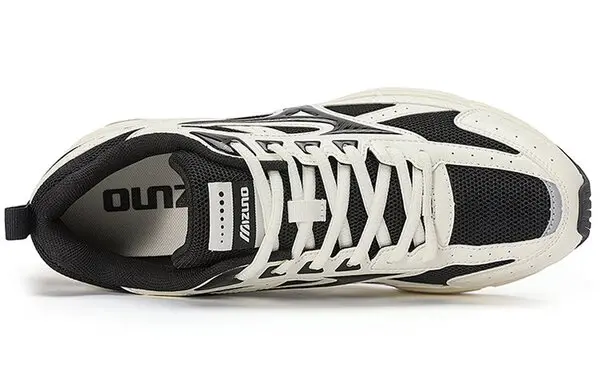 Mizuno Speed Low Top Sneakers