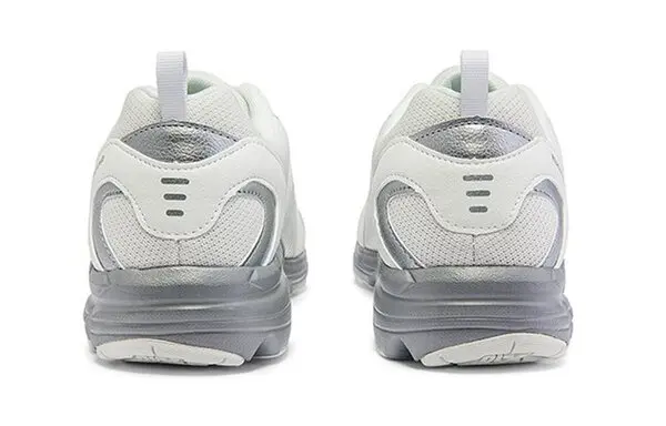 Mizuno Spark Cn 2 Athletic Sneakers - White/silver