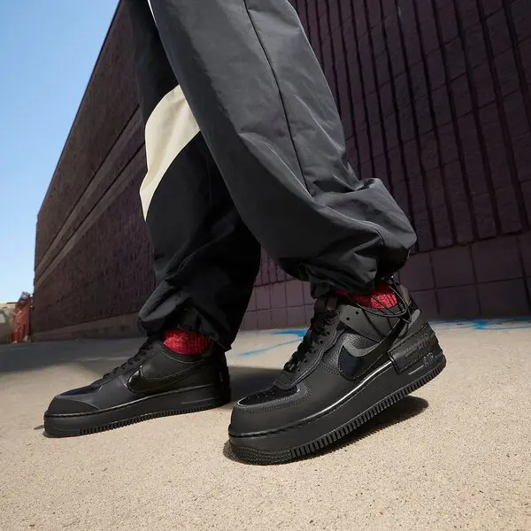 Nike Force 1 Low Shadow Sneakers
