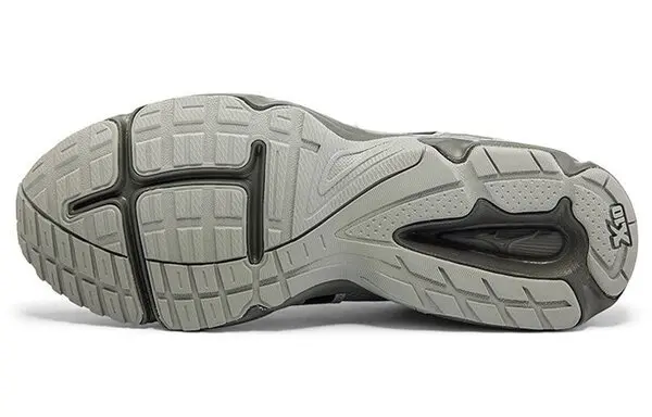 Mizuno Spark Cn Low Top Sneakers - Black/gray